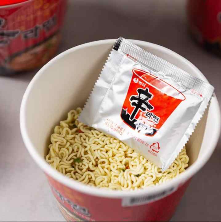 Nongshim Shin Instant Noodles - Premium Microwaveable Ramen