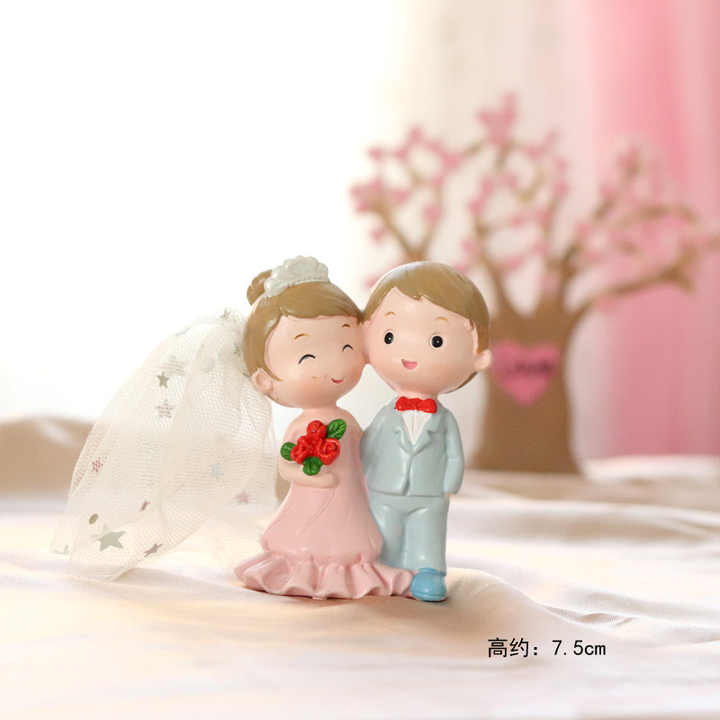 Wedding Cake Toppers Bride And Groom Funny Wedding Cake Toppers Wedding ...