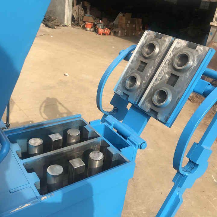 Hydraulic Press Makiga Eco Brava 2-25 Clay Stabilized Soil Earth Interlocking Block Brick Making ...