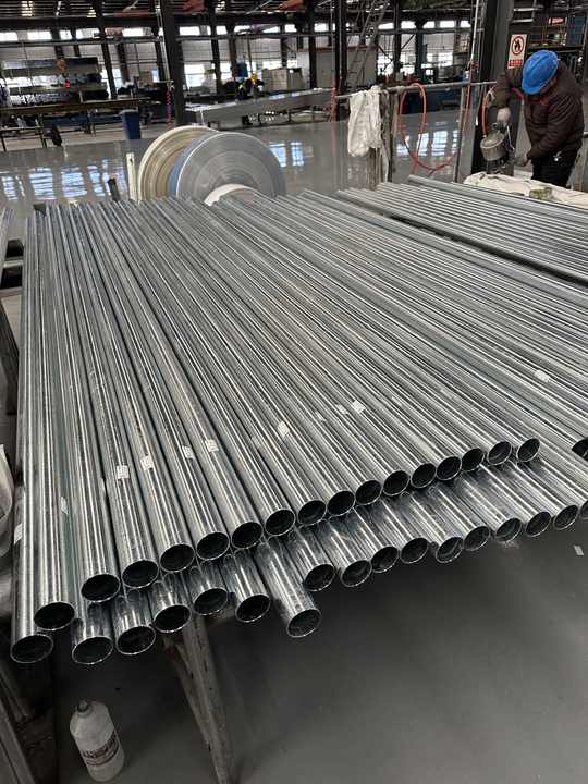 EMT Conduit China Steel Pipe Plant Directly Supply Galvanized Cable Emt ...