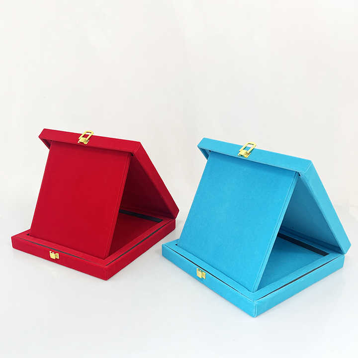 Customized Velvet Plate Foldable Velvet Box Wooden Plaque