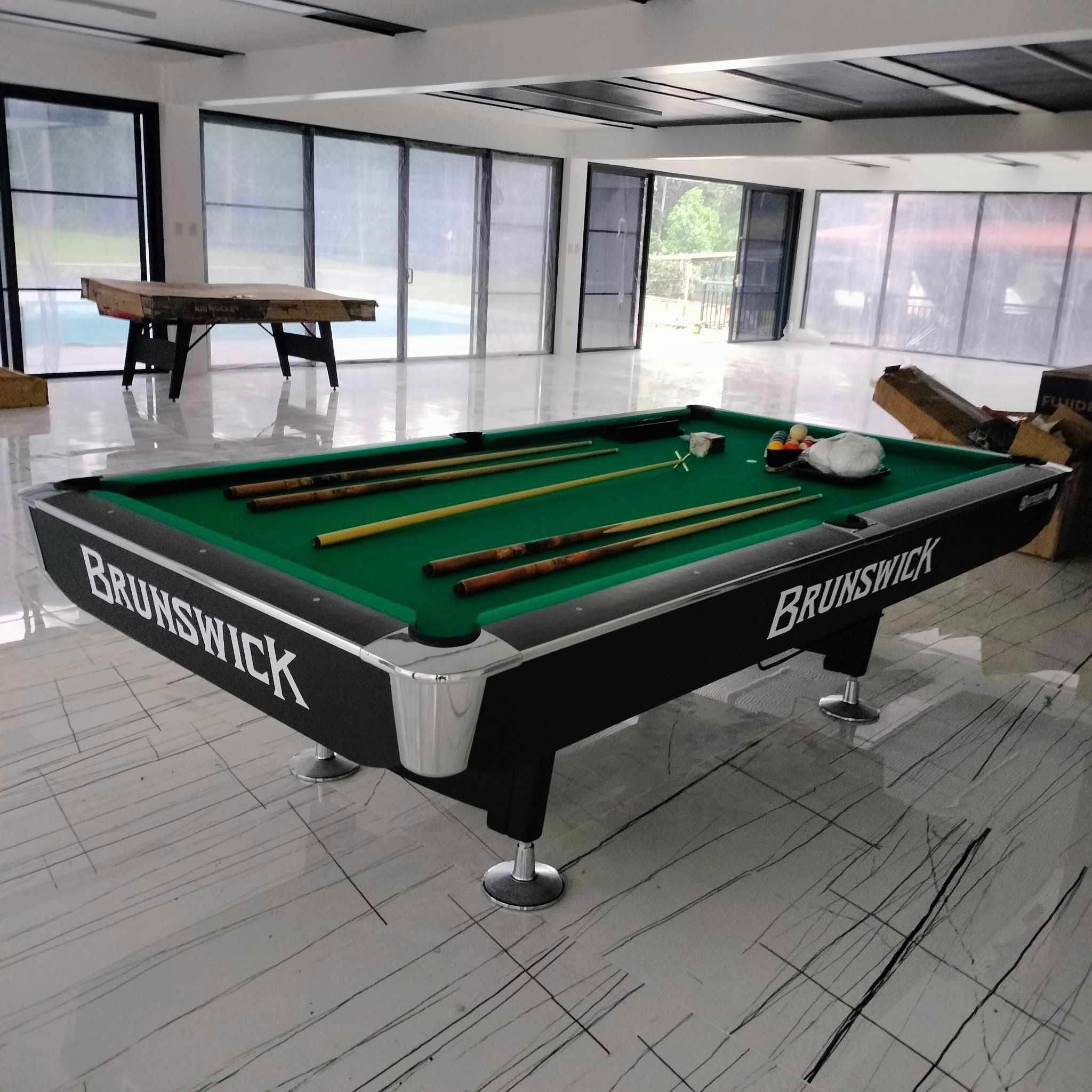 In Stock Ball Return System Billiard Table Affordable & Solid Wood ...