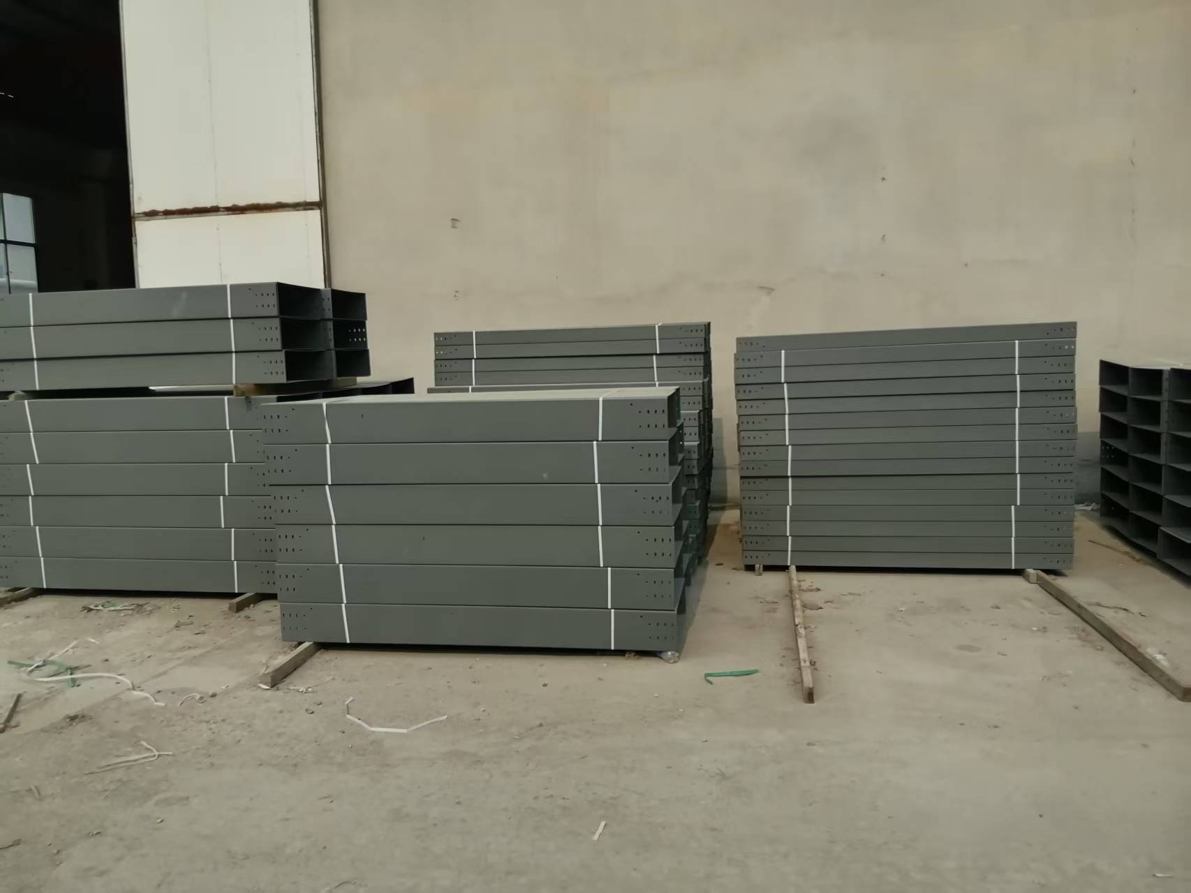 Fire Resisting Cable Trays - Durable & Flexible Solutions