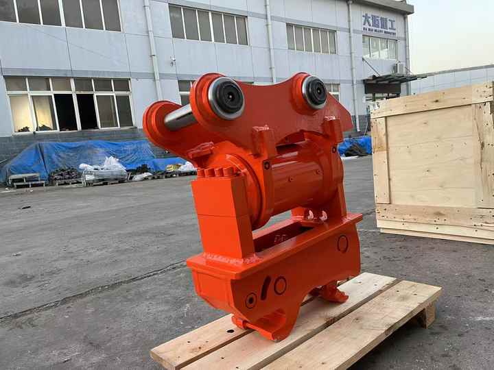 Excavator Bucket Quick Couplers - Adapted for 16-23 Ton