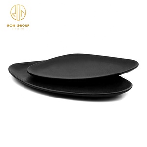 Stylish And Unique porcelain triangular plates For Events - Alibaba.com