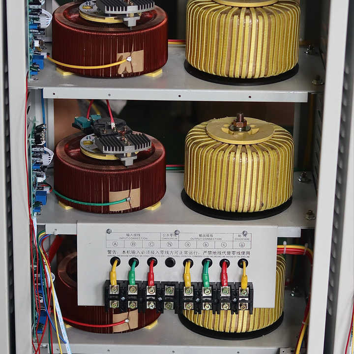 Three -Phase Servo Motor Stabilizer 220v 380v 415v Avr 30kva 50kva ...