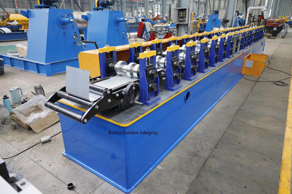 Automatic Gutter Tile Forming Machine New Condition Gear Bearing Motor ...