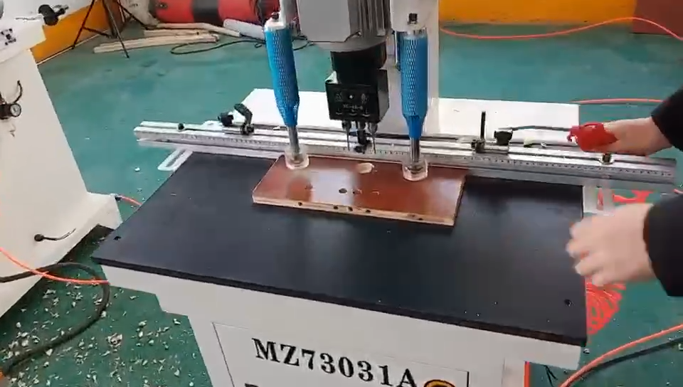 Cnc Router Machine For Drilling Cabinet Door Hinges - Oem | Wholesale