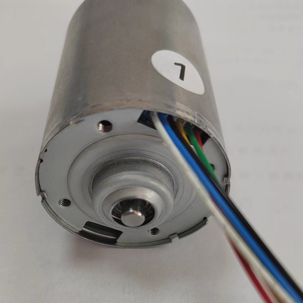 24v Nidec Motor - High Performance DC Motor for Power Transmission