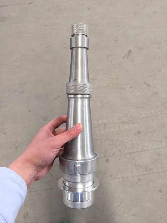 Industrial 65mm Threaded Water Jet Nozzle 28m Range 7.5L/s Flow Solid ...