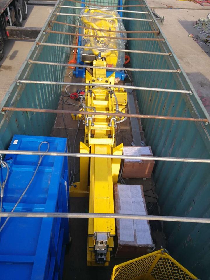 High-Efficiency and Energy-Saving DQ40 Oilfield Drilling Top Drive Unit ...