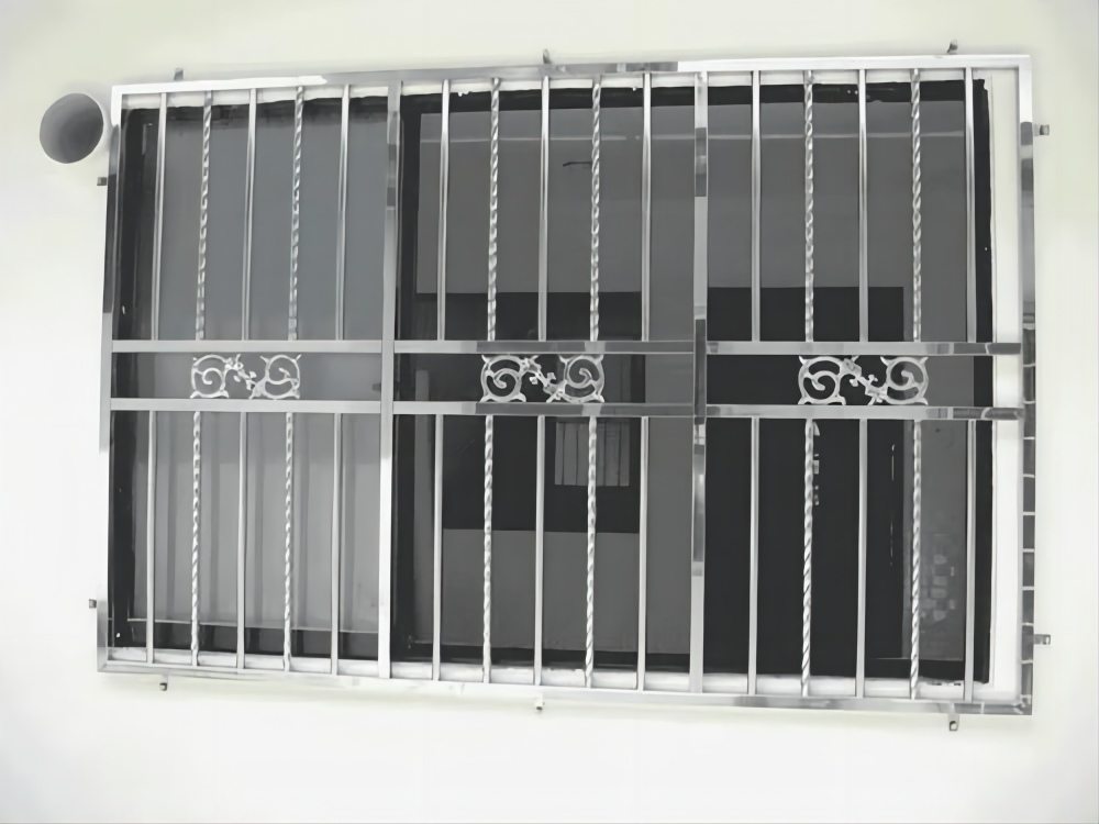 Secure and Stylish: Modern Window Grill Designs for Homes