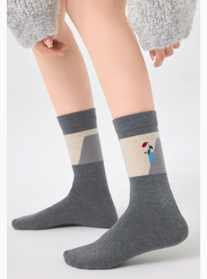 Quentin Mens Fashion Designer Socks Custom logo Crazy Dress Socks ...