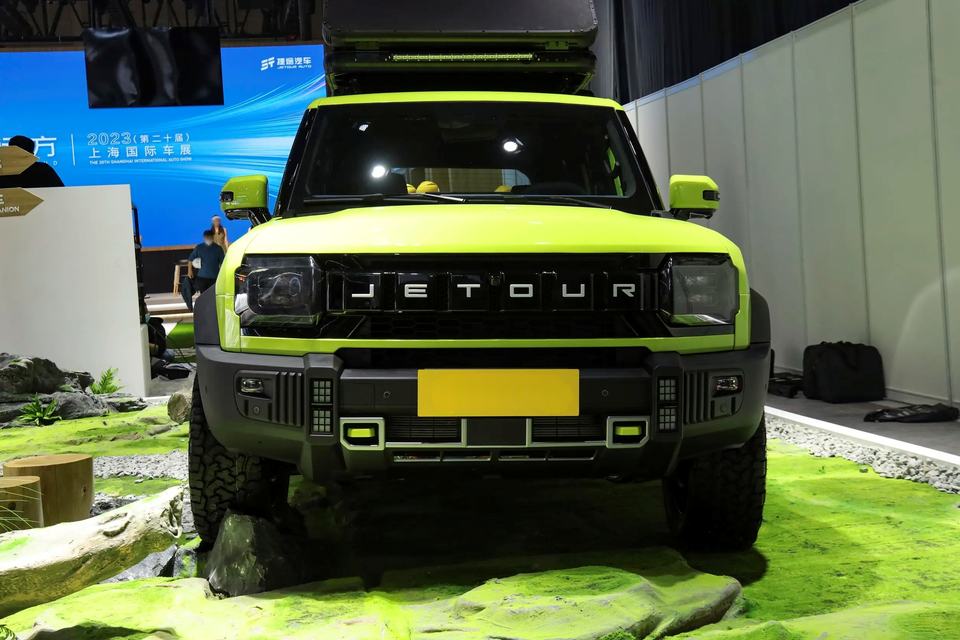 Jetour T2 Plug-in Hybrid SUV Dark Interior Automatic Gearbox ACC Cruise ...
