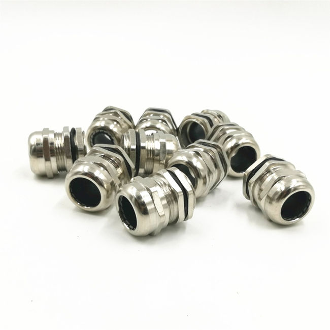 Explosion-proof Brass Cable Gland Metric Thread Type CE Flexible Strain ...