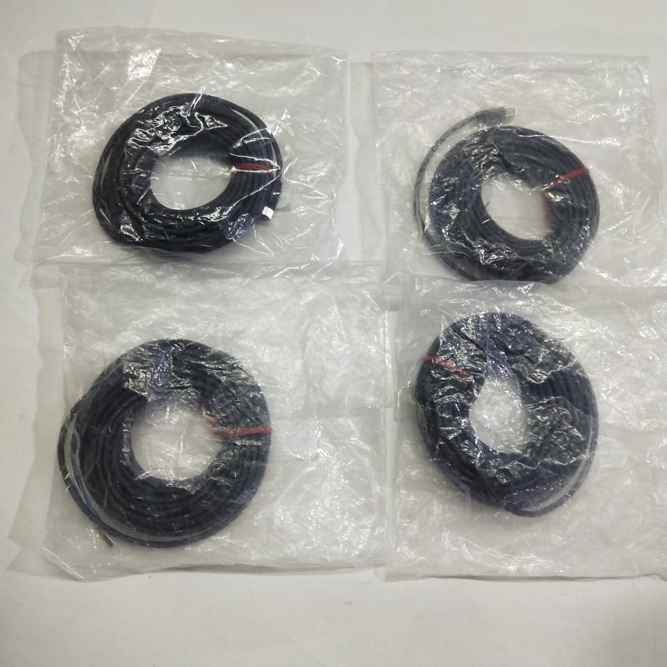 KEYENCE Keyence Self-contained CMOS Laser Sensor OP-73865 Connector ...