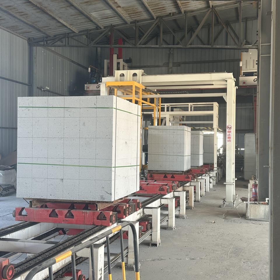 Aerated Concrete Block Machinery and AAC Production Line and Sand-Lime ...