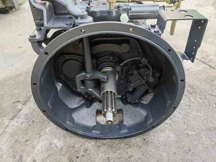 Truckparts Transmission Gearbox HW19710 HW19712 Howo Sinotruk Shacman