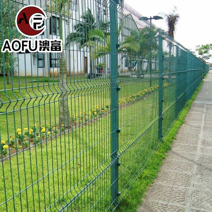 Galvanized PVC Coated Steel Metal 3d Curved Bending Welded Farm Garden Wire Mesh Panel Fencing ...