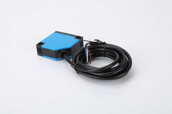 NPN Optical Sensors Four-Wire Diffuse Reflection Photoelectric Switch ...