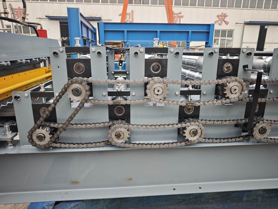 Customized Double Layer Roof Tile Roll Forming Machine Corrugated and ...