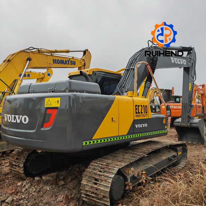 Excavator Volvo EC210BLC Medium-duty Construction Infrastructure ...