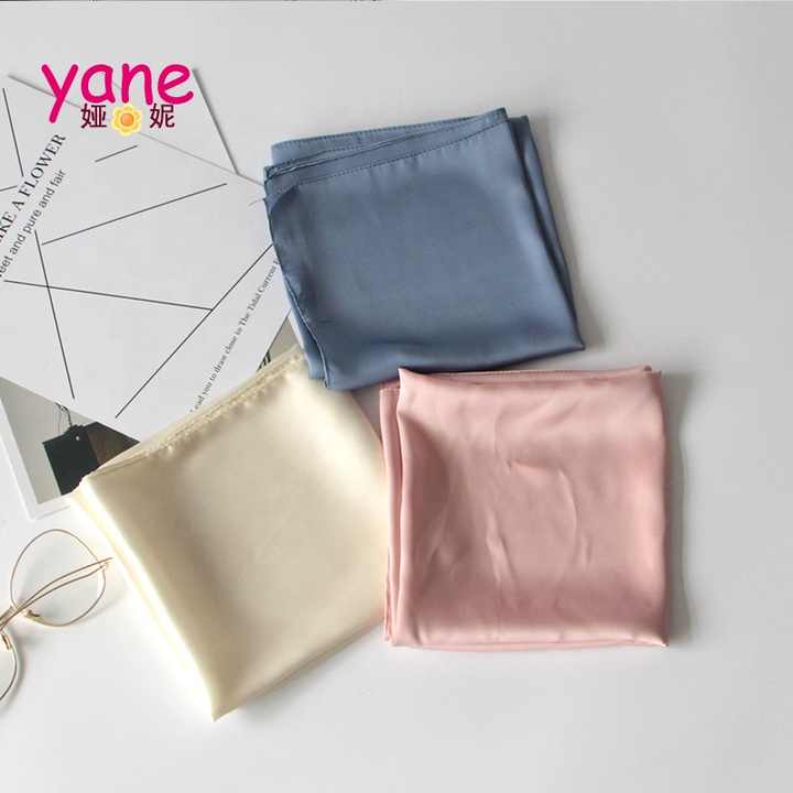 Wholesale High-End Design Satin Floral Bandana Headwear Printed Scarves ...