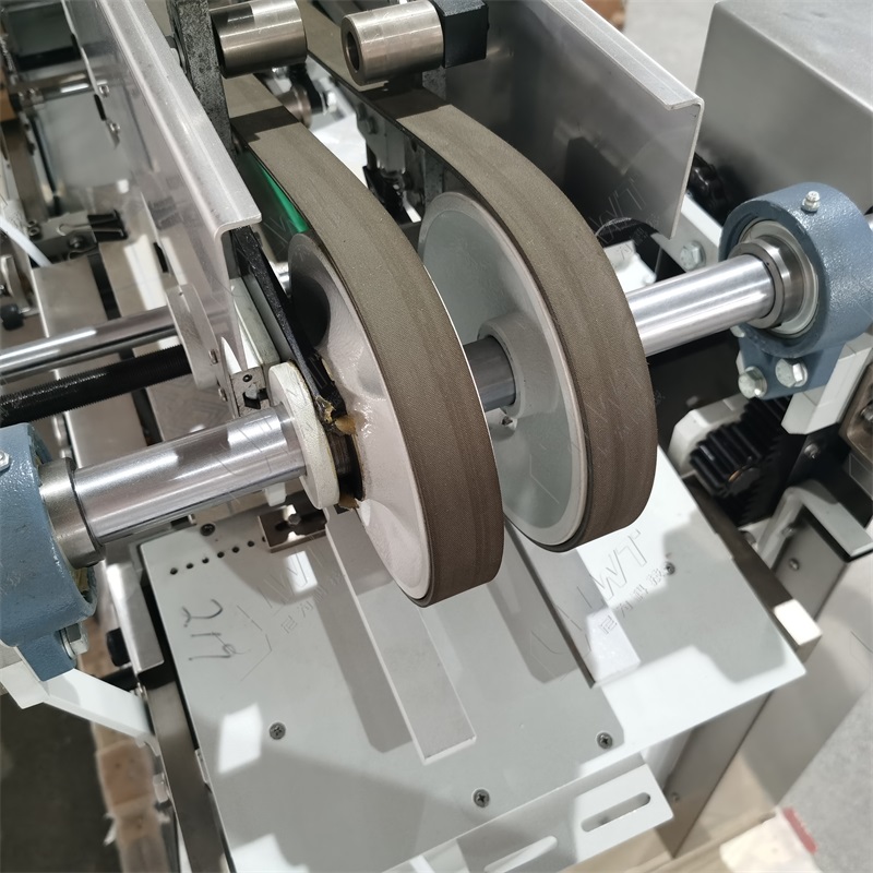 How to Choose the Best Can Label Printing Machine: Buying Guide