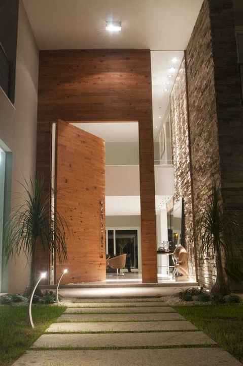 Seeyesdoor Metal Frame Solid Wood Teak Pivot Door for Modern House