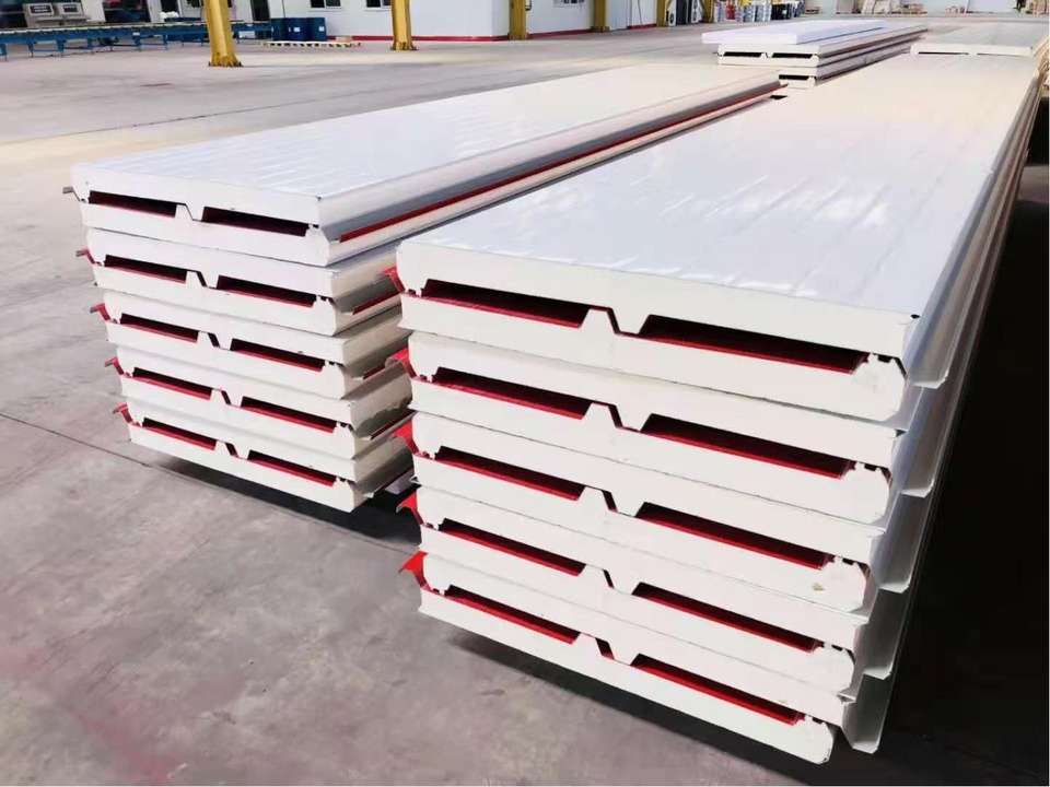 Smooth Surface Polyurethane Roofing Panels Color Coated Steel EPS/PIR ...
