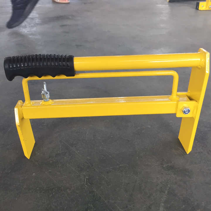 Brick Lifter Tong - Adjustable Carrying Clamp for Paving