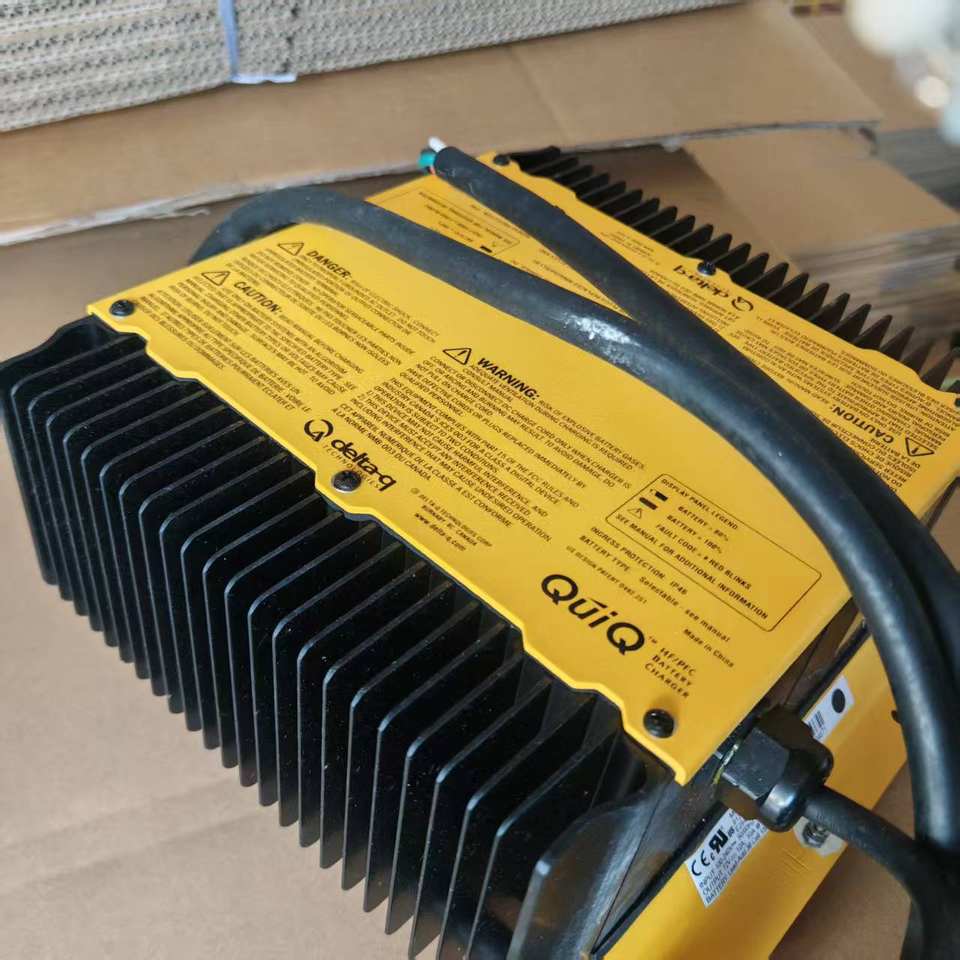 912-7200 Delta-q Battery Charger IP Grade 67 Electric Vehicle Lead Acid ...