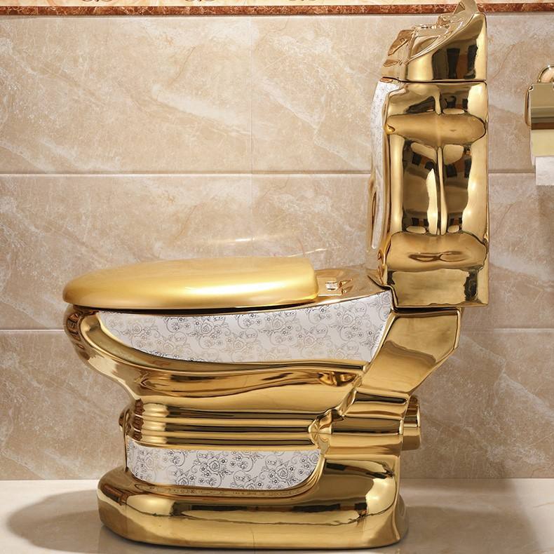 Royal Luxury Gold Toilet - Self Cleaning Ceramic Commode