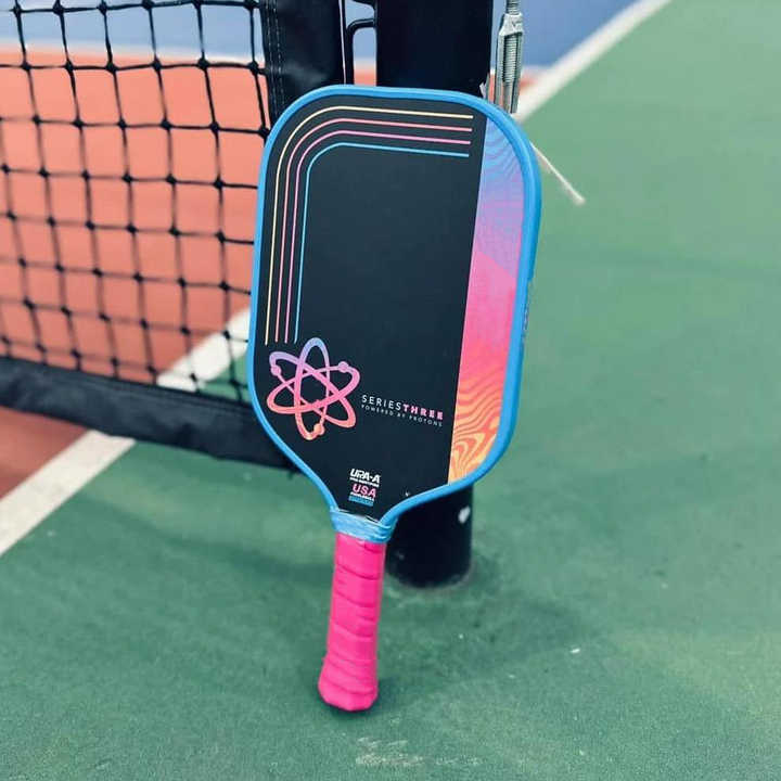 Thermoformed Carbon Fiber Paddle - High Performance Pickleball