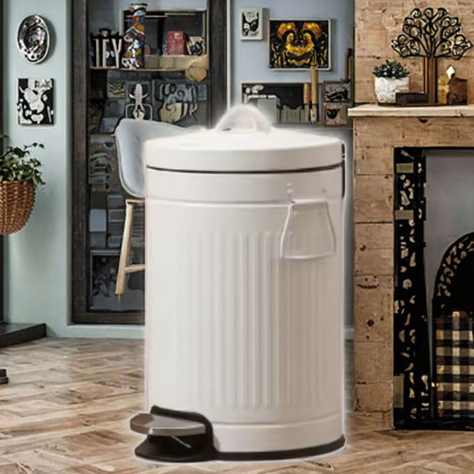 Small Metal Round Step Trash Can with Pedal Trash Can for Bathroom ...