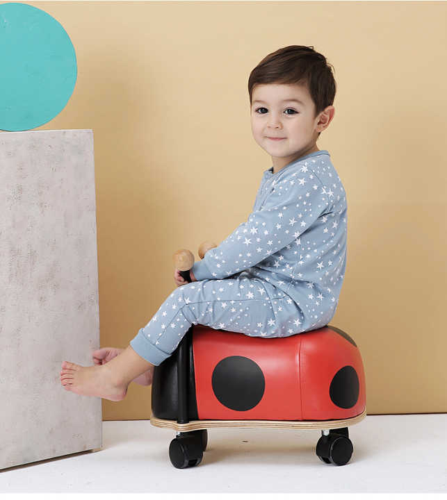 Wooden Ride on Animals Toy Bee - Unisex Fun for Ages 2-4