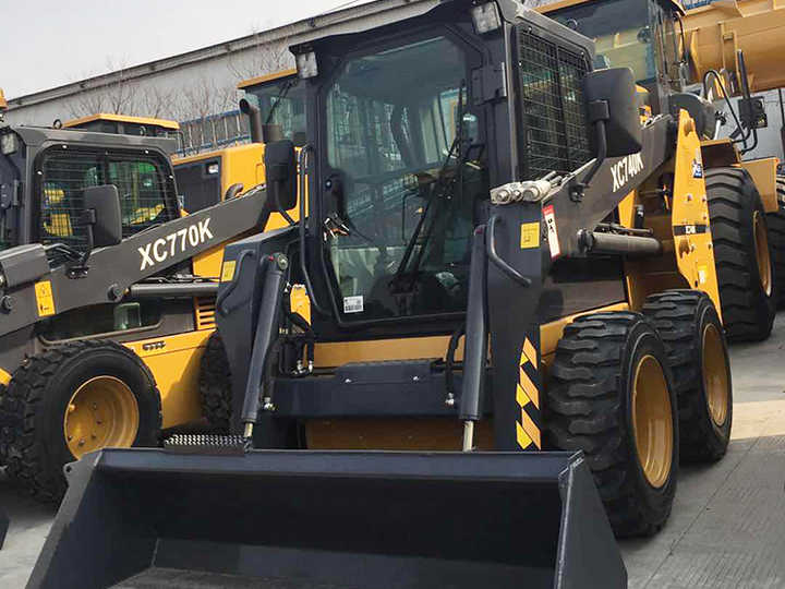 Skid Steer Loader New Brand XC7-SR07 Skid Steer Loader With 4 in 1 Bucket| Alibaba.com