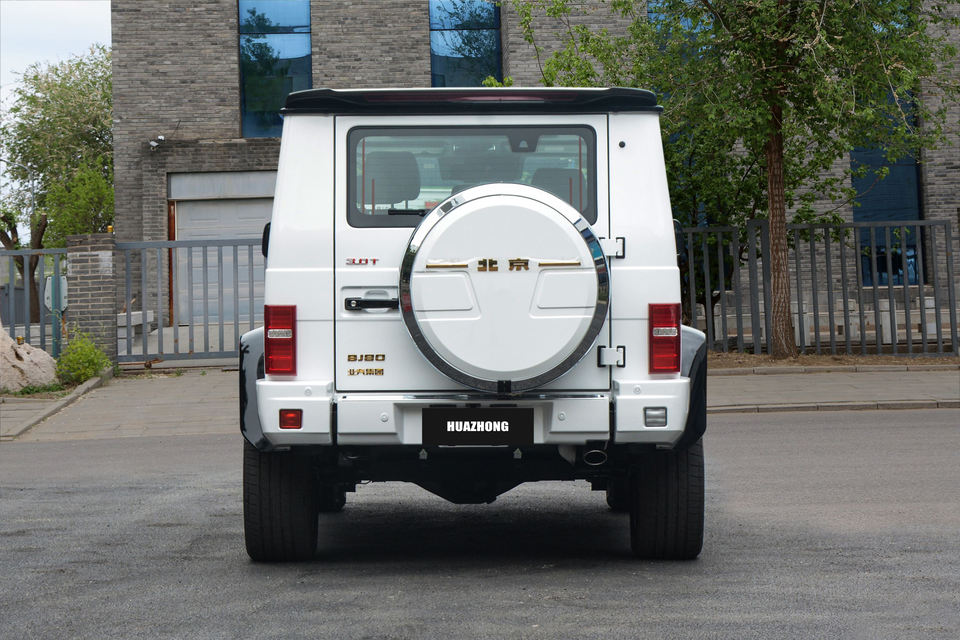 Baic Bj80 2023 - Ultimate off-Road SUV with Right-Hand Drive
