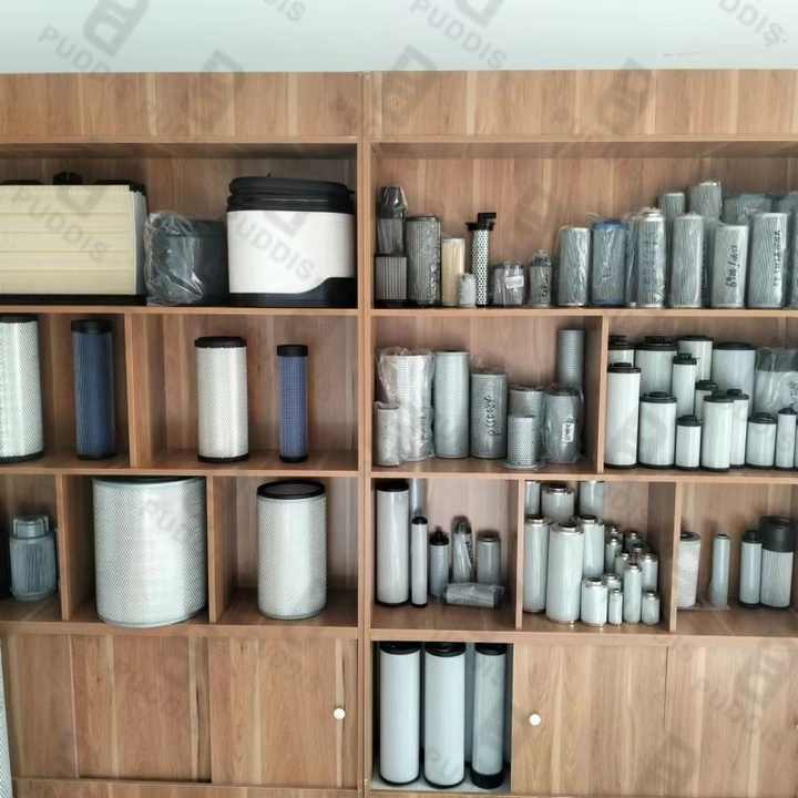 Truck Air Filter Element 32/925336 11Q8-20310 P537877 142-1404 CF15116 ...