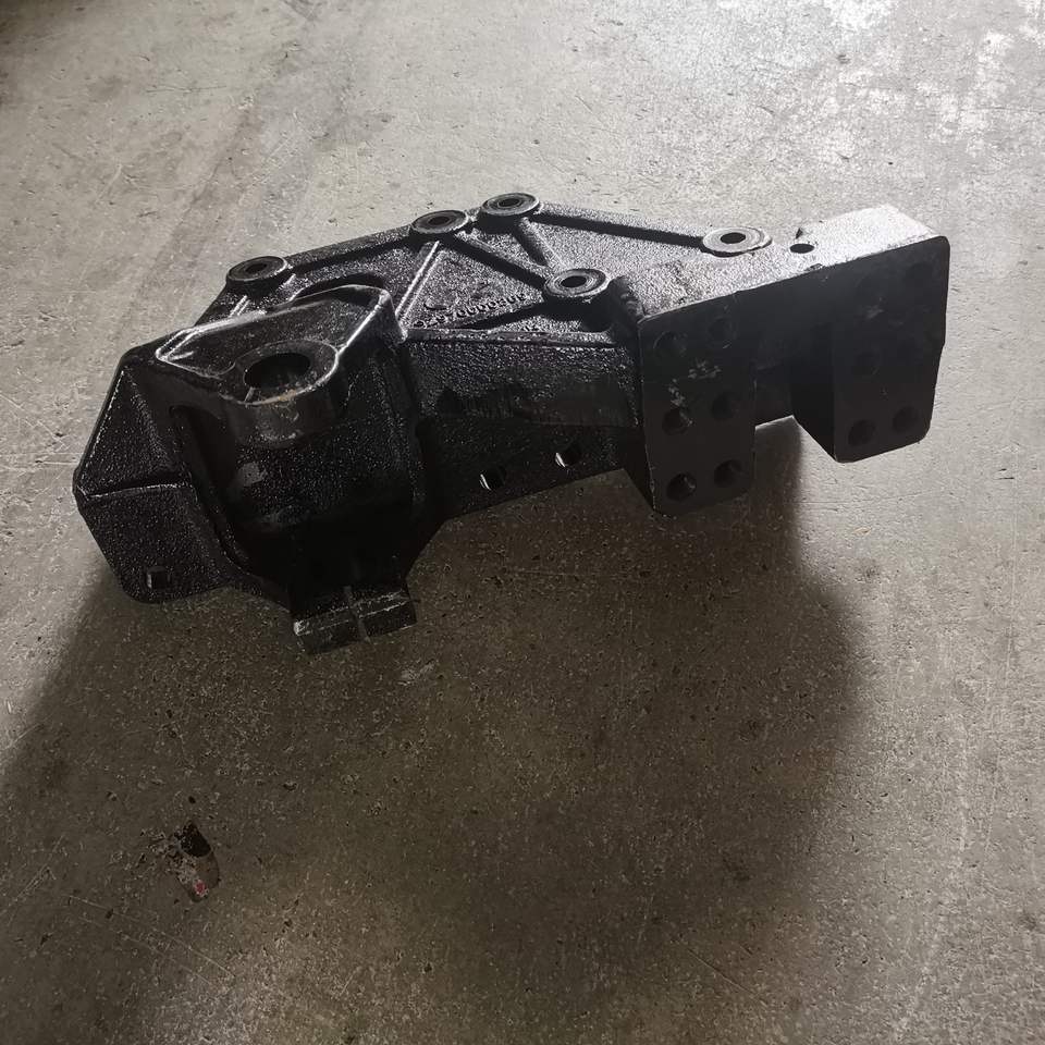 Shacman F3000 Truck Spare Parts New Front Spring Bracket SZ970000869 ...