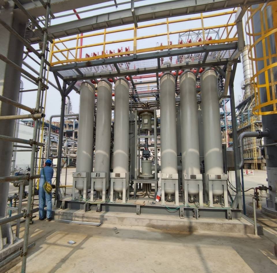 PSA Pressure Swing Adsorption Hydrogen Generator - 99.999% Purity