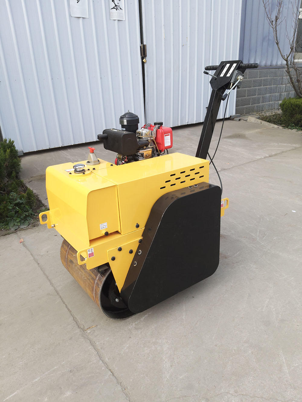 China High Quality Road Roller Vibratory Compactor Battery Products ...