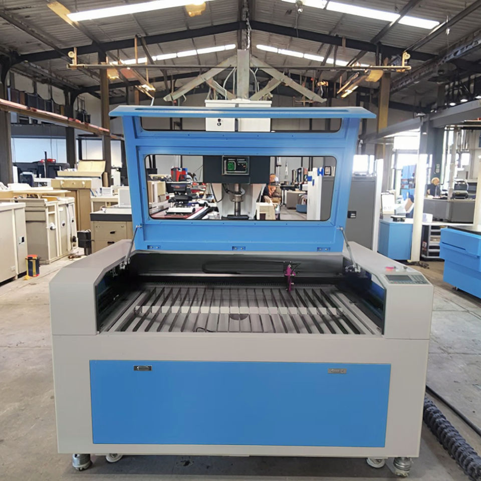 CO2 150W Laser Cutting Engraving Machine with Water Cooling Ruida ...