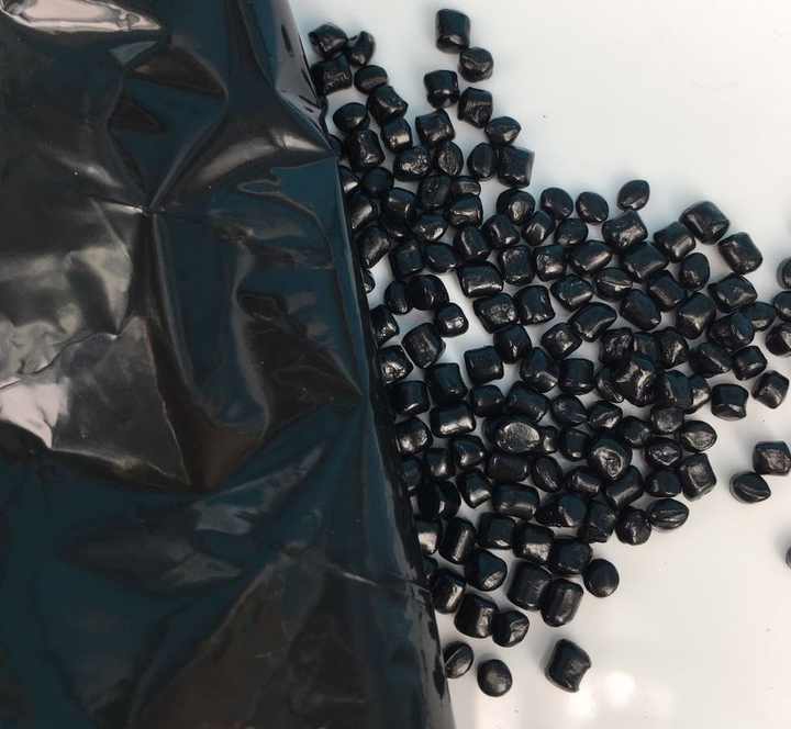 HDPE/PP/PE 45% Plastic Carbon Black Masterbatch - High Gloss Black