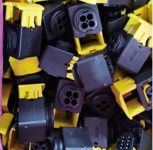 TE Original 174353-7 Automotive Connector Terminals in Stock| Alibaba.com