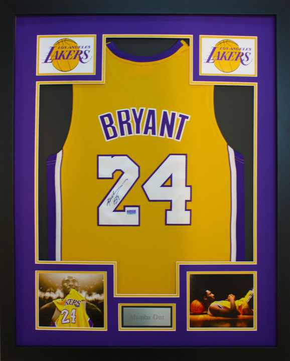 Double Jersey Frame - Stylish Display for Sports Fans