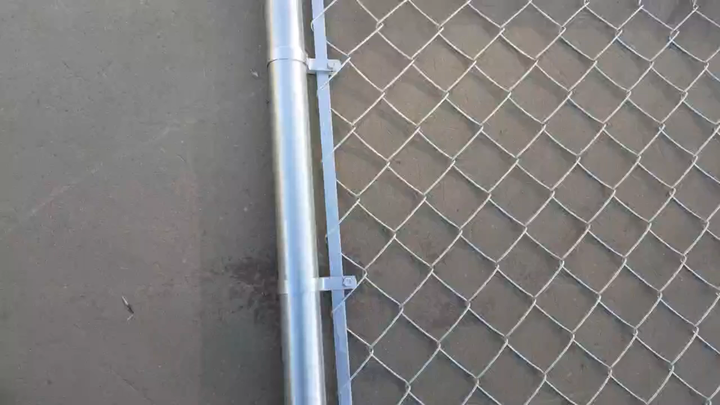 Factory Price Galvanized Chain Link Iron Wire Mesh Fences| Alibaba.com