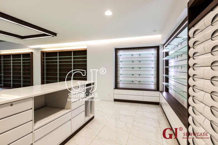 Optimize Your Pharmacy Store Design with Modular Shelving