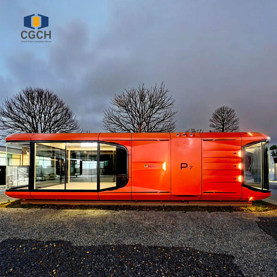 CGCH P7 Luxury Hotel Mobile Space Capsule Cabin Waterproof Villa