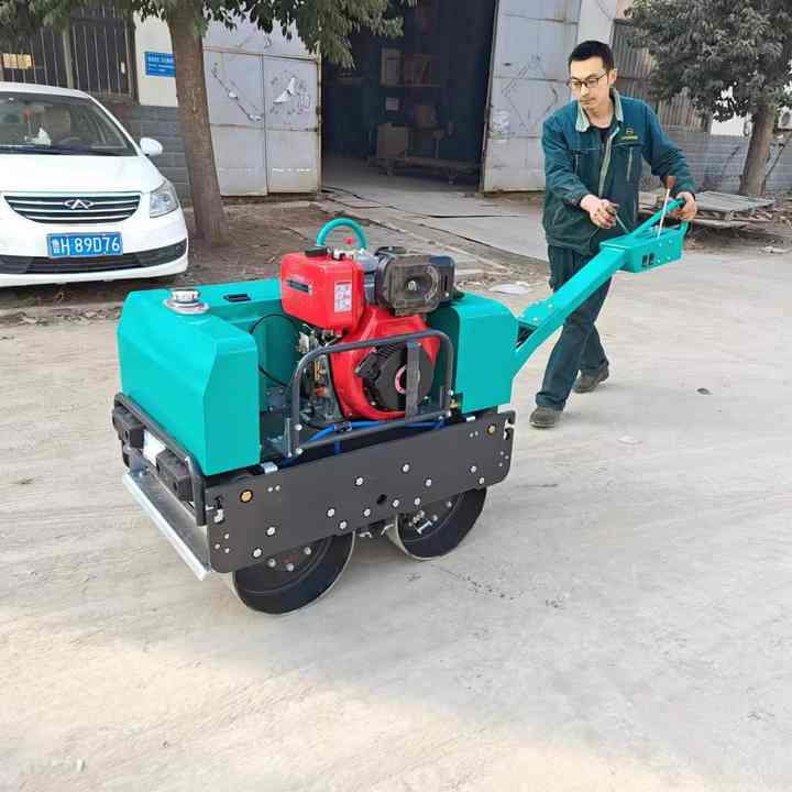 High Efficiency Walk Behind Roller Compactor for Roads